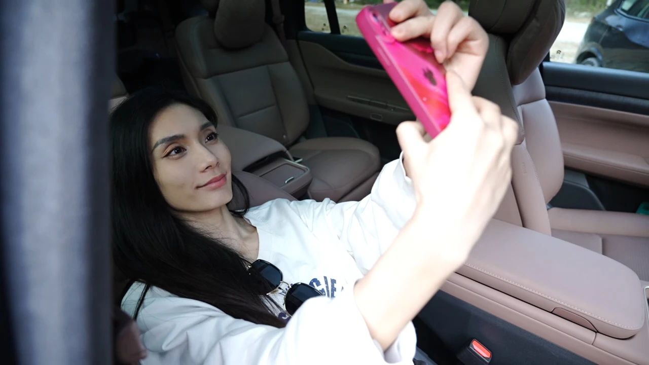 对比蔚来ES8和宝马X5L：两个时代的豪华_NIO APP精选 -NIO蔚来官网