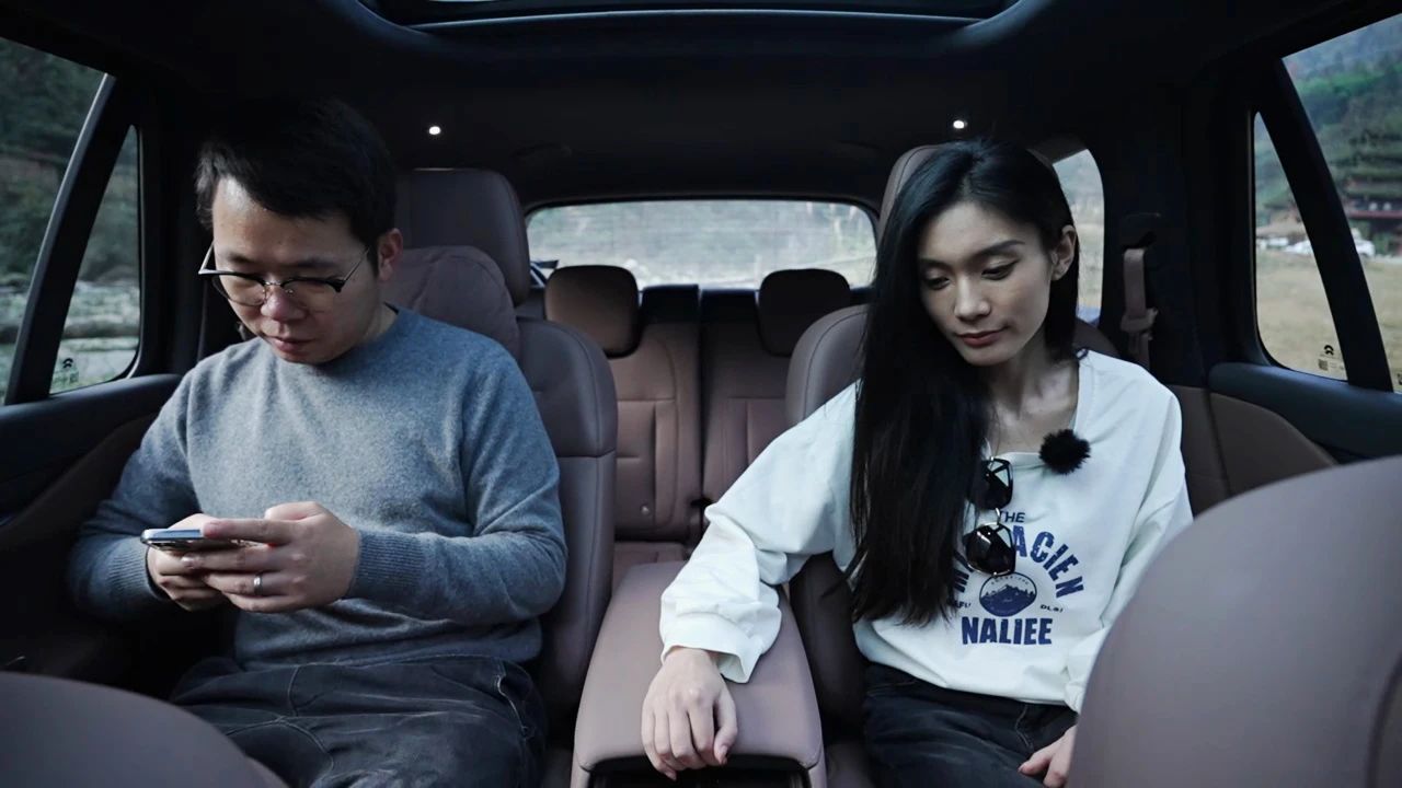 对比蔚来ES8和宝马X5L：两个时代的豪华_NIO APP精选 -NIO蔚来官网